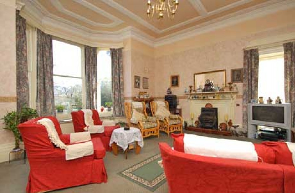 The Darnley Hotel - Visit Ilfracombe